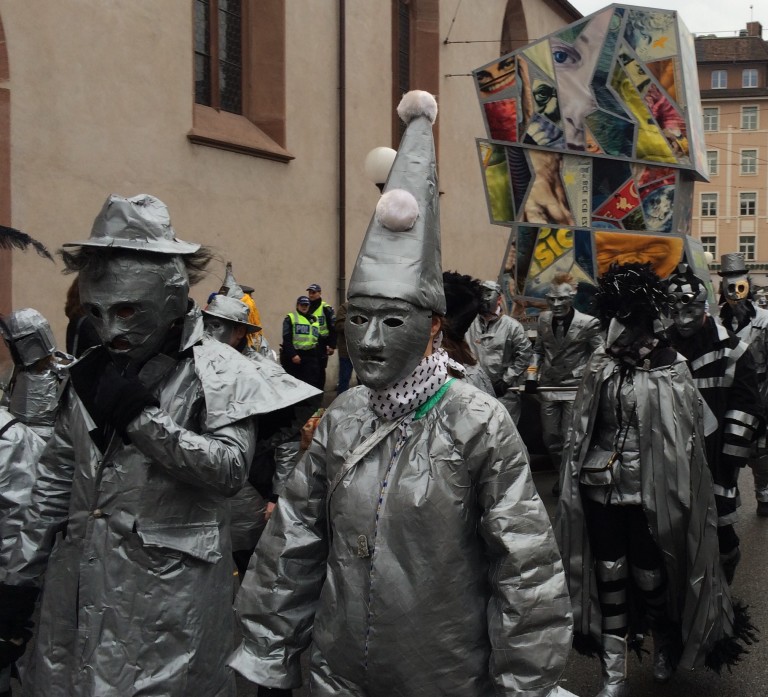 Spale Stamm Fasnacht 2016: Glääbe und glääbe loo | Spale-Clique